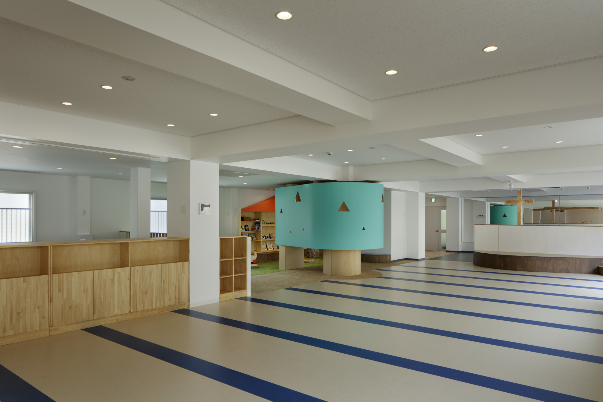 Locations - GG International School