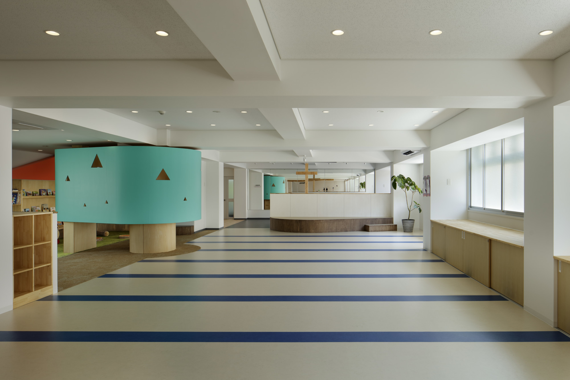 Locations - GG International School