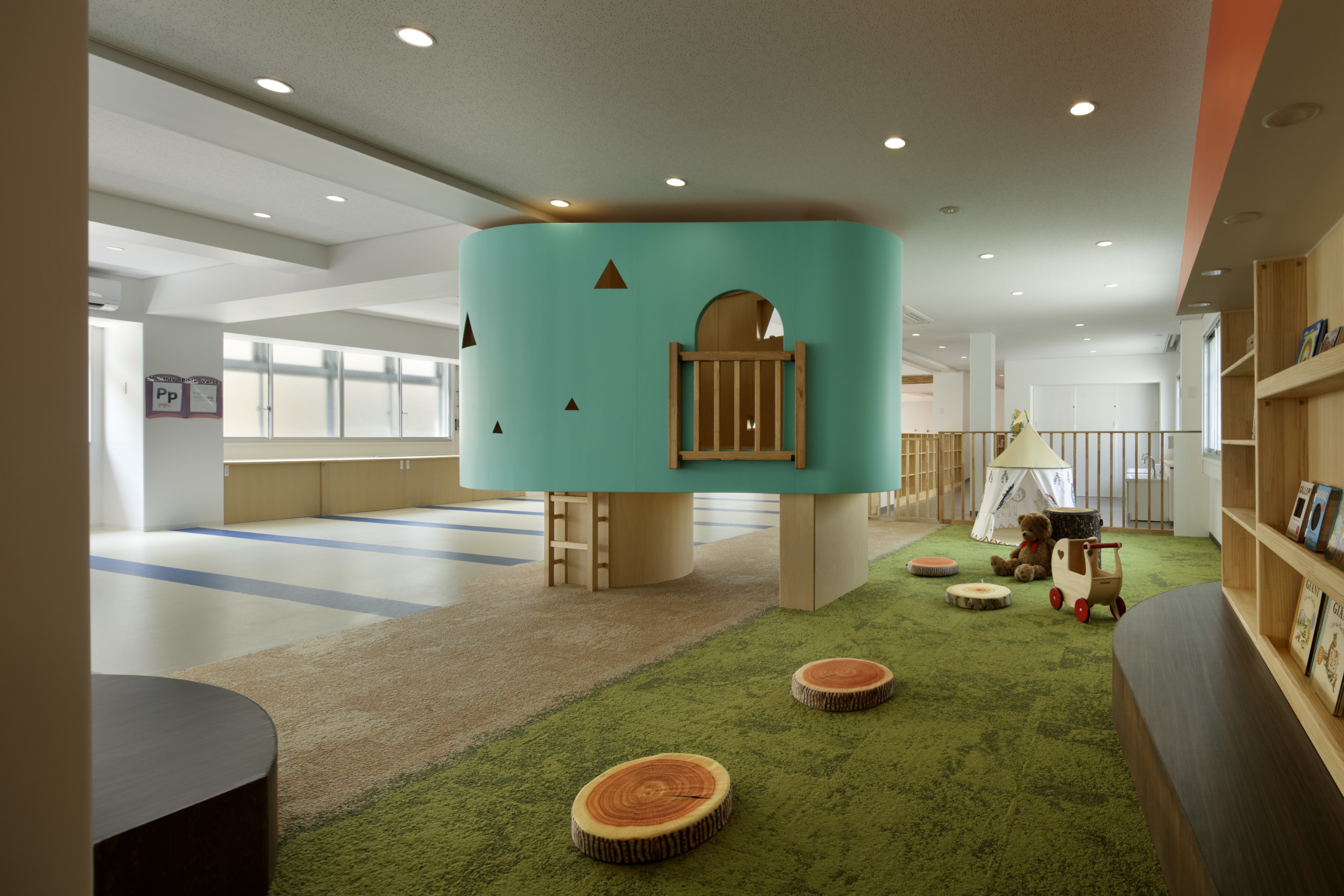 Locations - GG International School