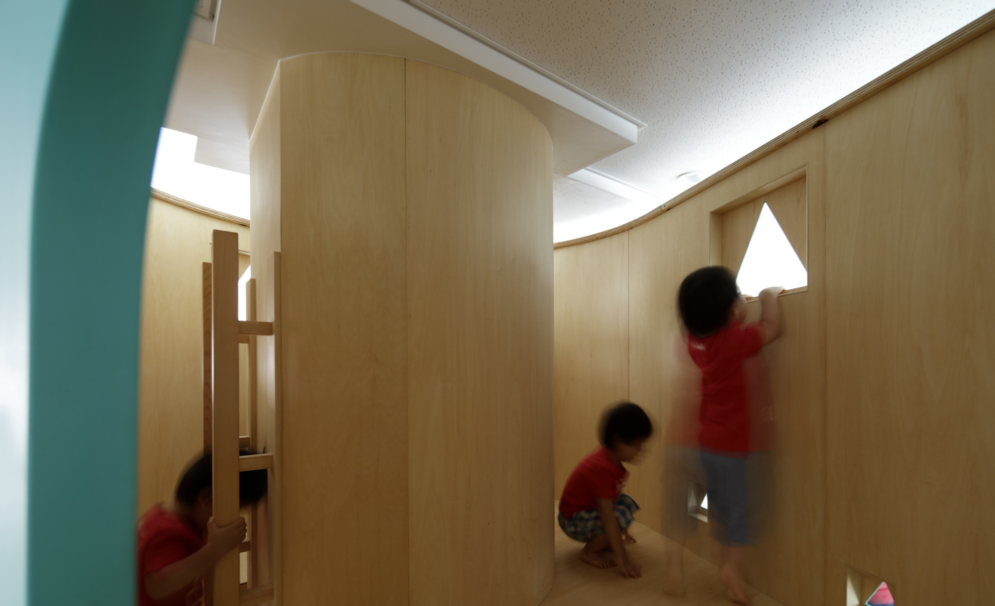 Locations - GG International School